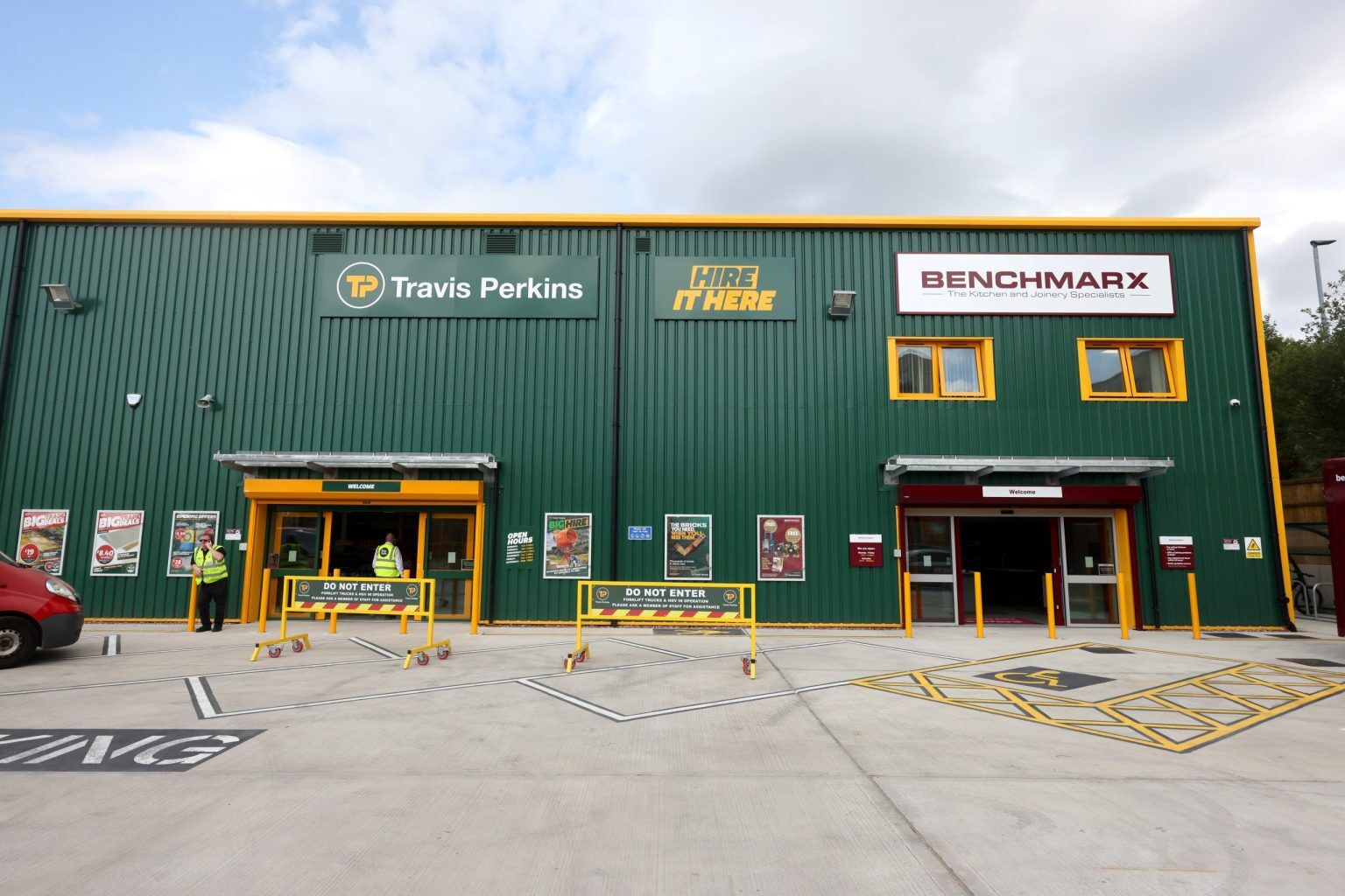 Travis Perkins opens new branch in Salford | Salford Now