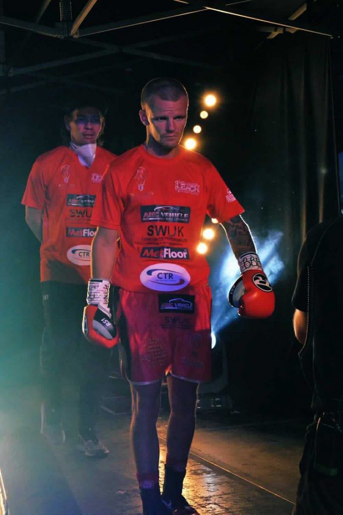 "My end goal is to be world champion!" - Salford's own Marc Leach aims ...