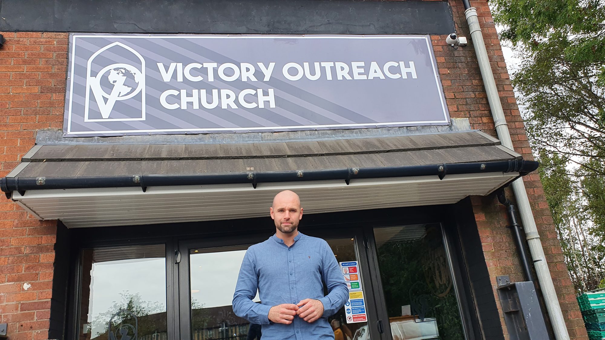 A man from Salford is running over 100 miles for United We Can charity.