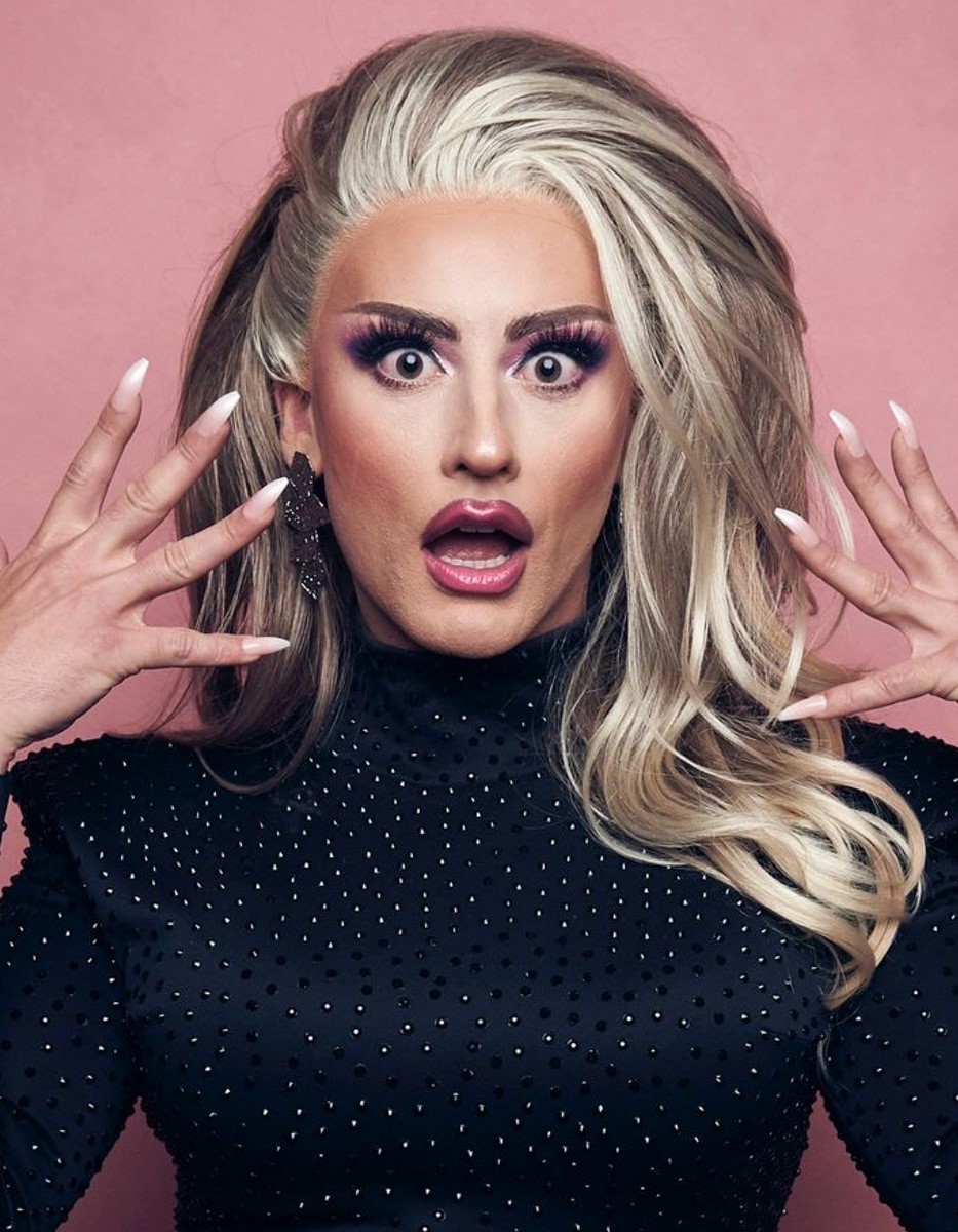 Louise Redknapp and Ella Vaday will star in Friendsical at Lowry Theatre