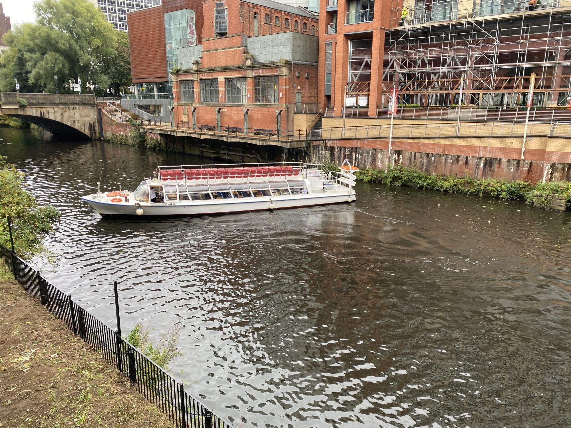 Restricted access to riverside paths poses "expensive" Ferry problems