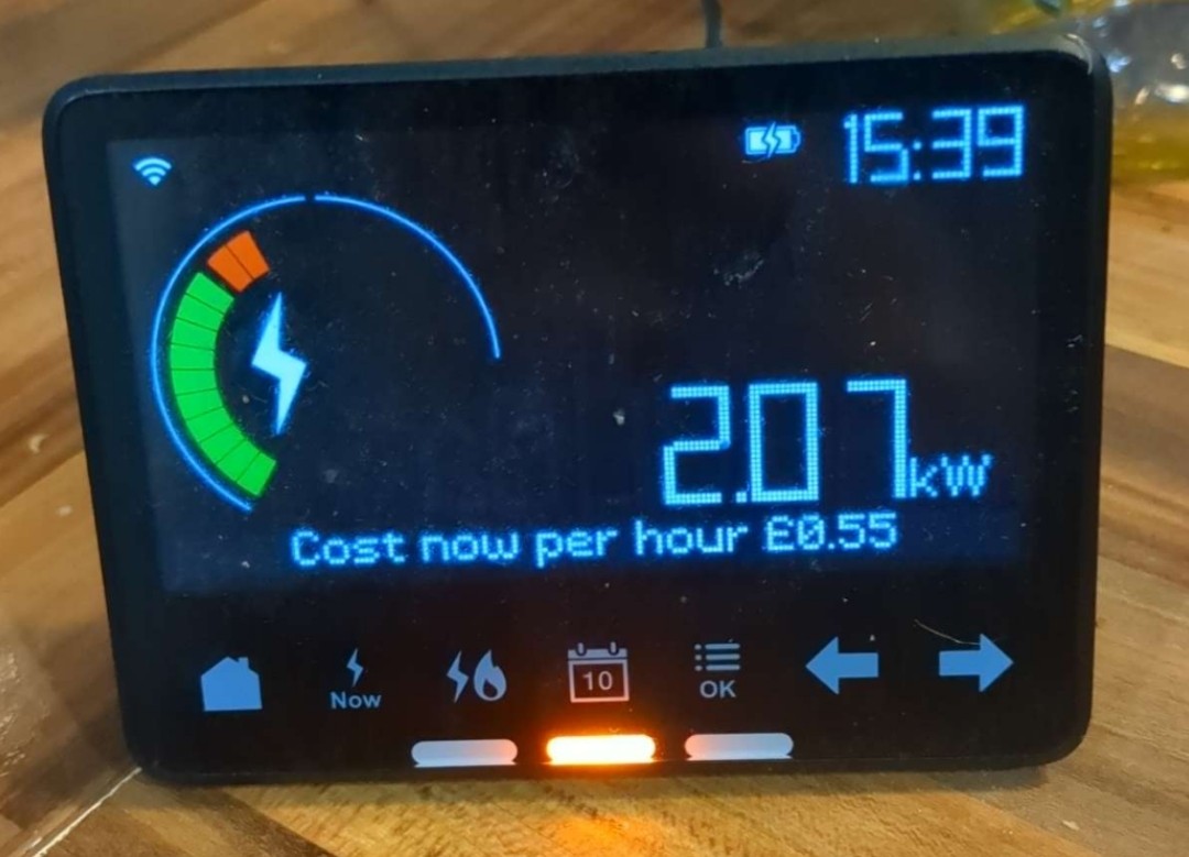 Broughton Hub provides warm space for those struggling with energy crisis