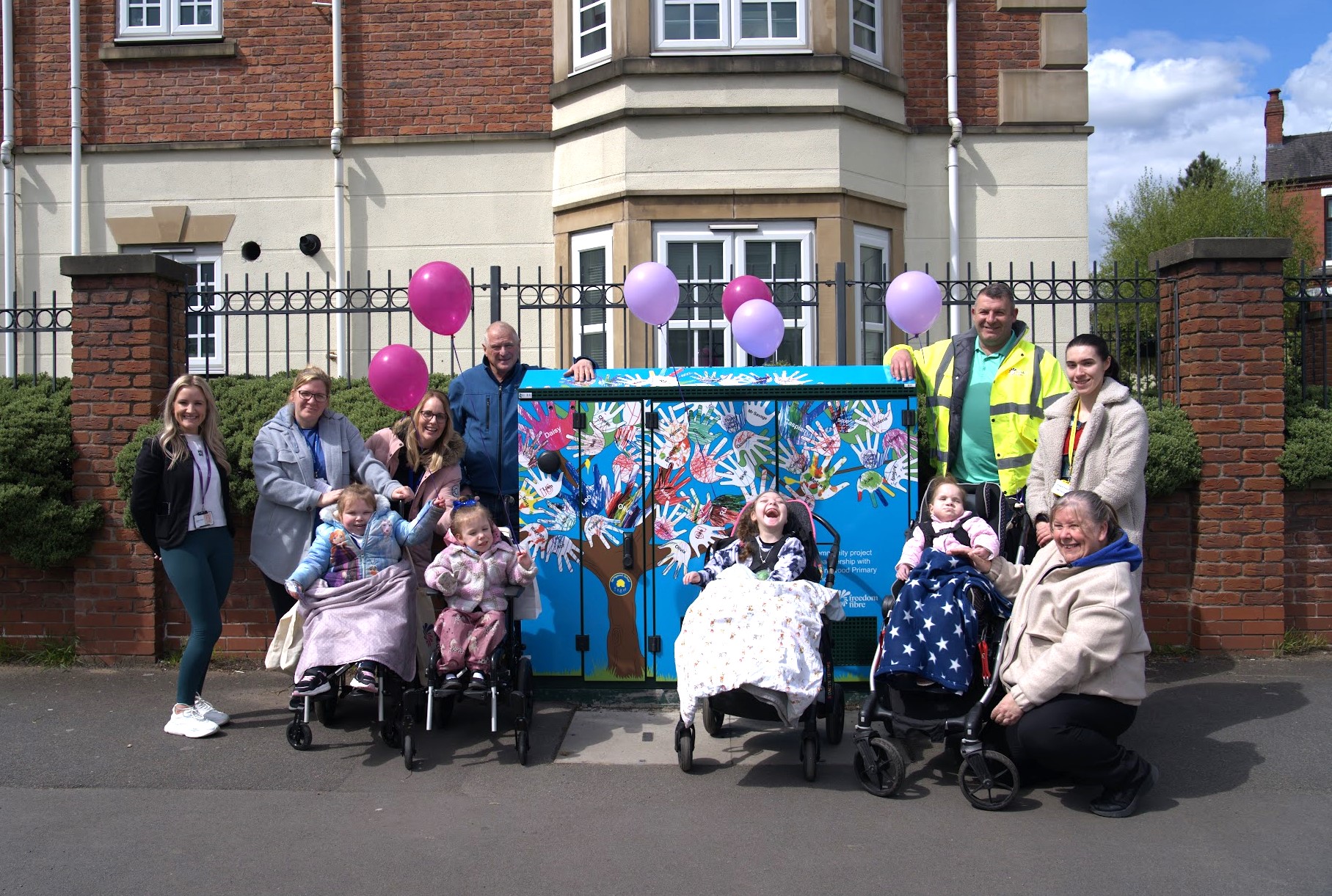 Springwood Primary School designs stunning new street art in Irlam ...