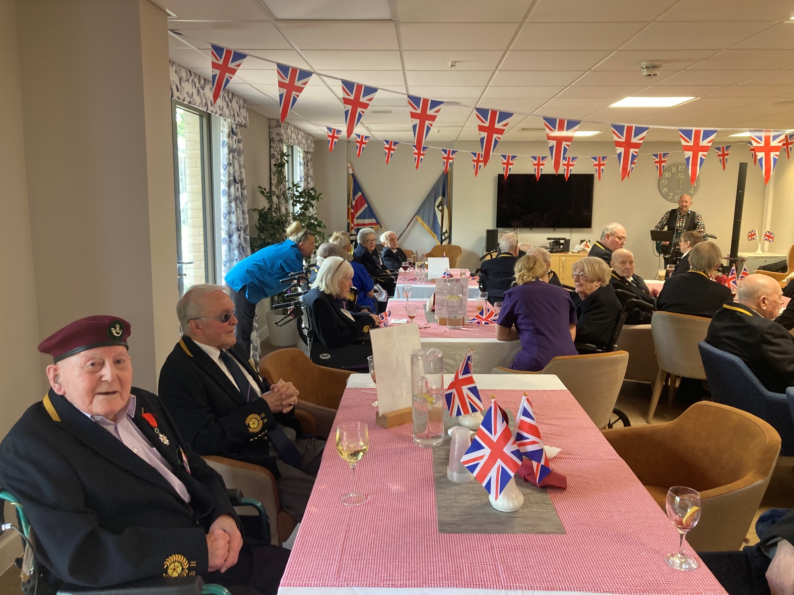 Broughton House marks D-Day with 1940s-themed party | Salford Now