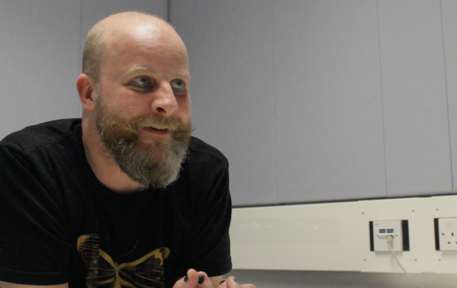 Local artist brings surrealism exhibition to the Salford Art Gallery ...