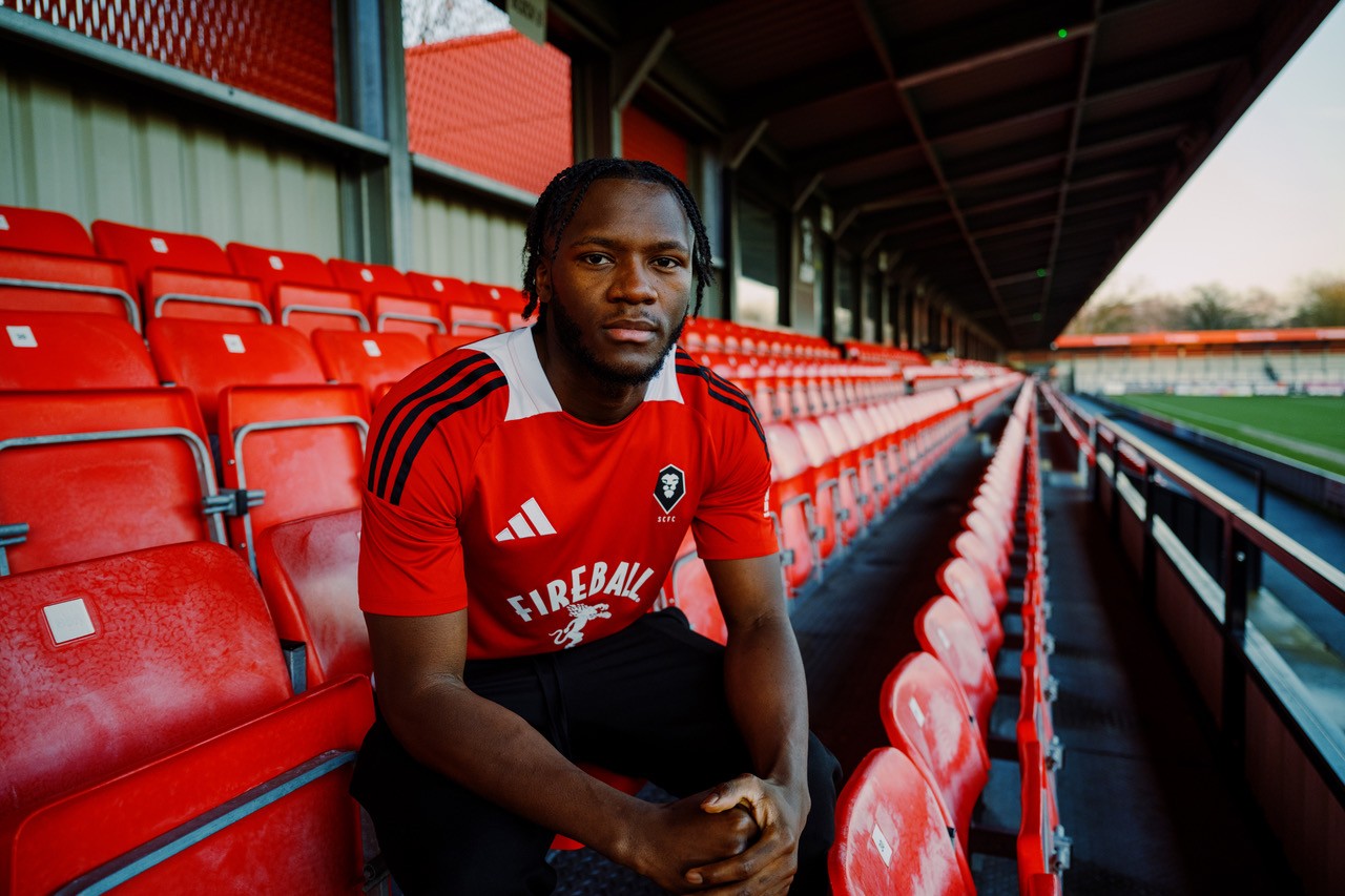 Salford City complete signing of Rosaire Longelo from Swindon | Salford Now